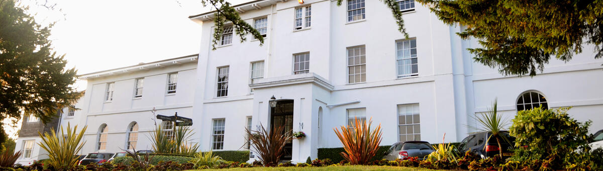 Contact Sidcot Admissions | Sidcot School